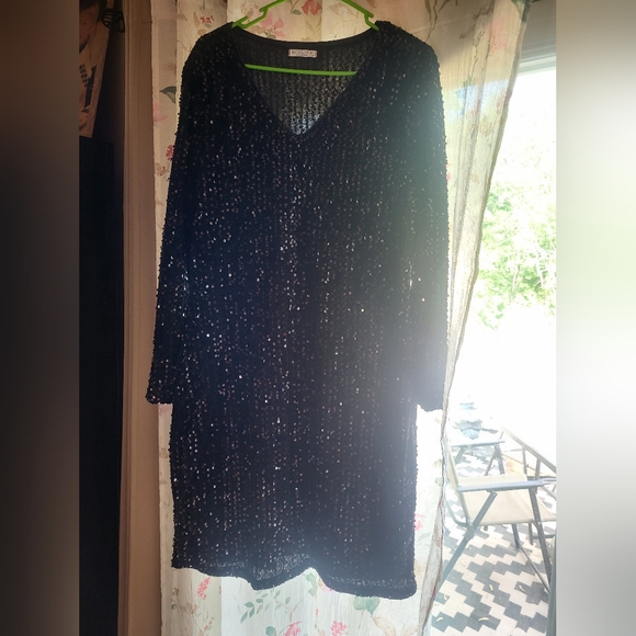 In'Voland | Dresses | 6w In Voland Dress | Poshmark